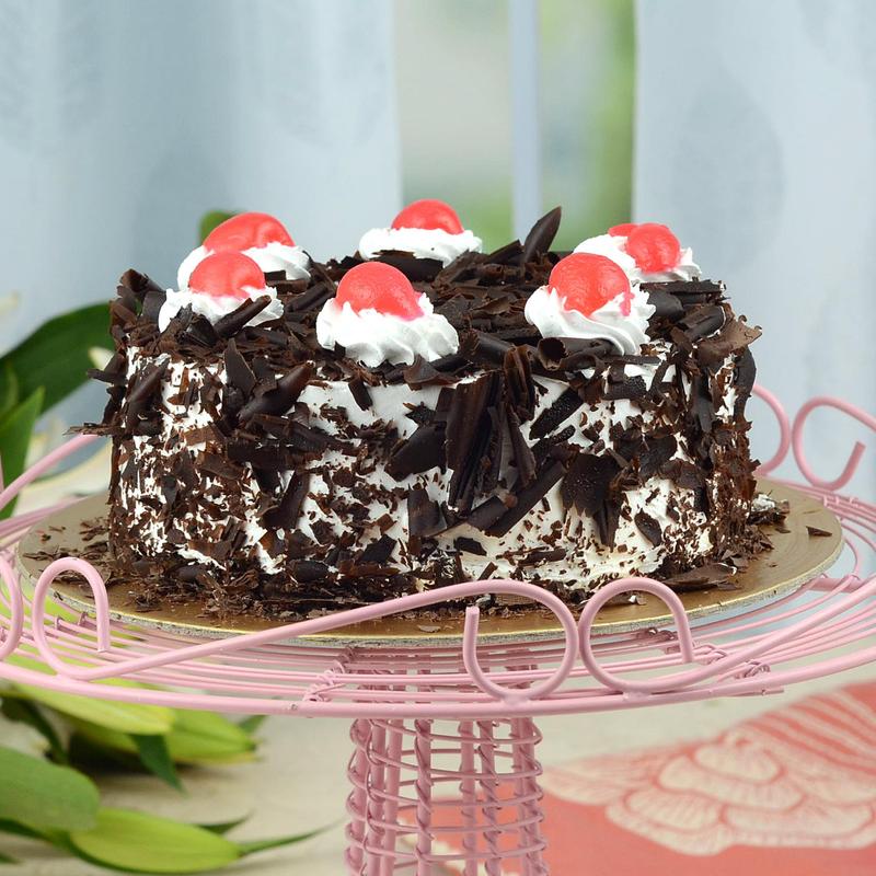 Black Forest Cake - 1/2 Kg | Cakes