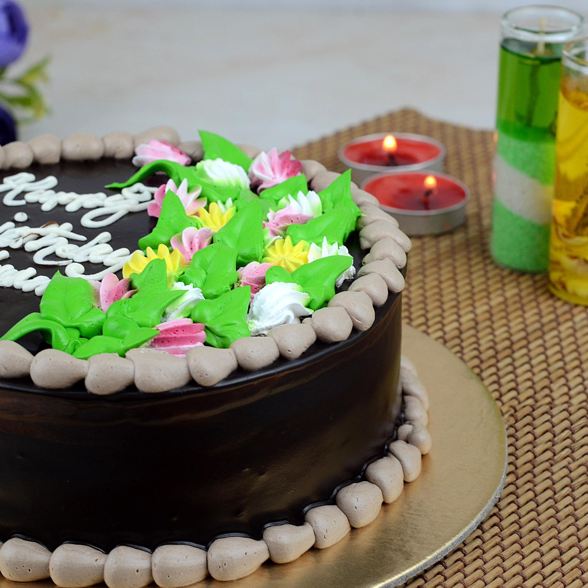 Happy Birthday Chocolate Cake - 1/2 Kg, Cakes on Birthdays