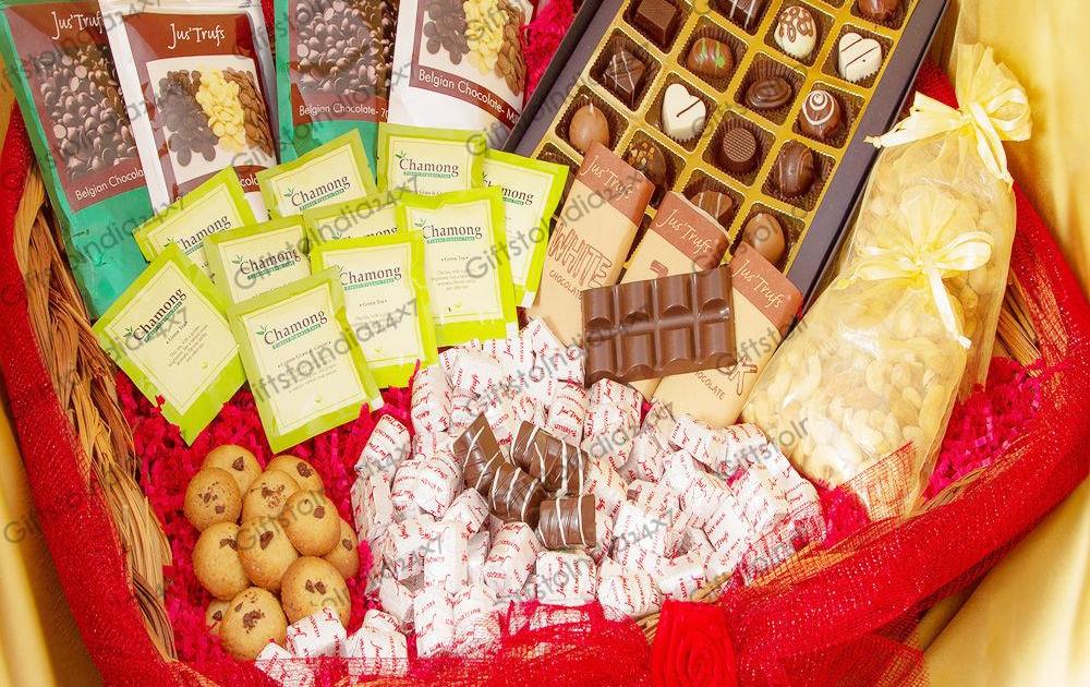 Dark Indulgence Hamper | Chocolates