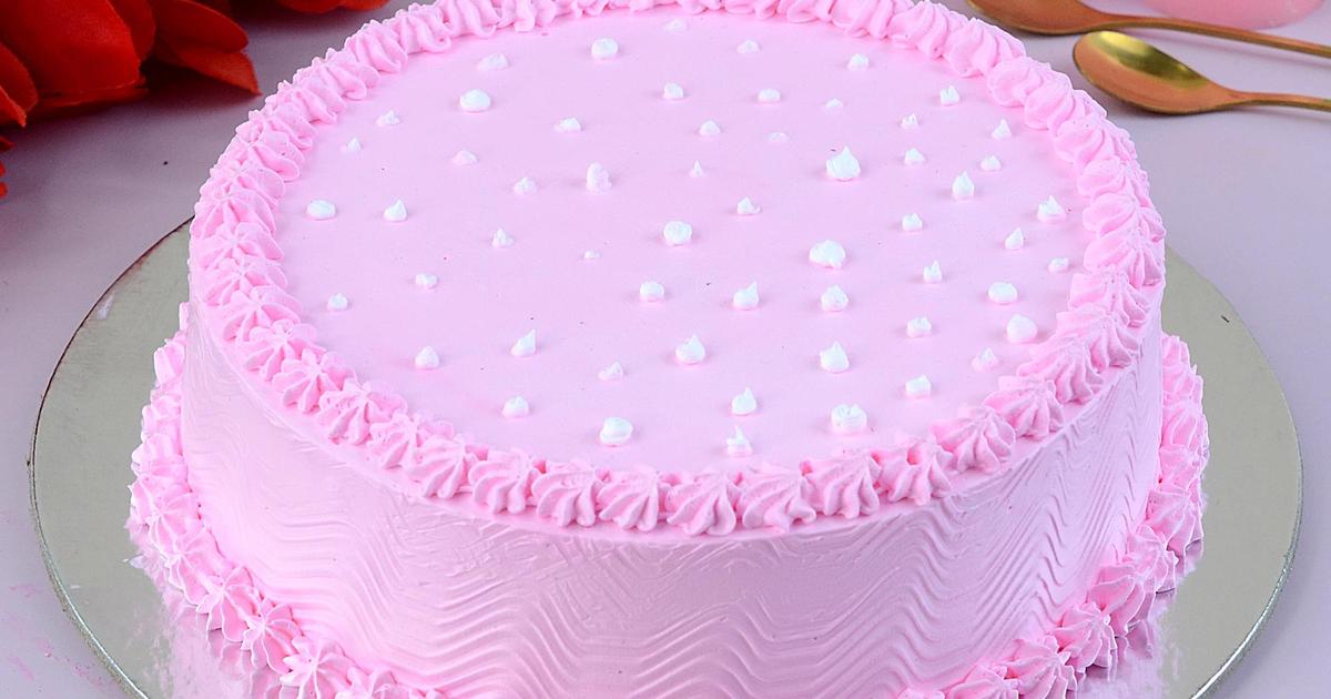 Strawberry 1Kg - Vacs Bakery, Cakes from Vacs Bakery