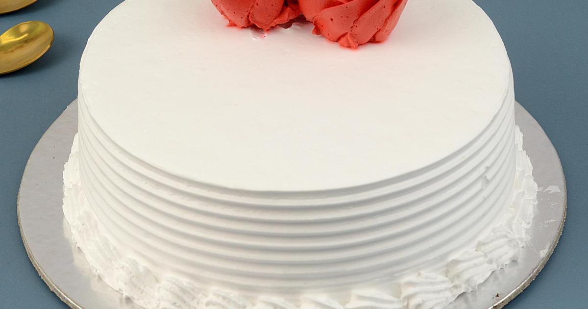 Vanilla Cake 1Kg - Baker's Den | Baker's Den