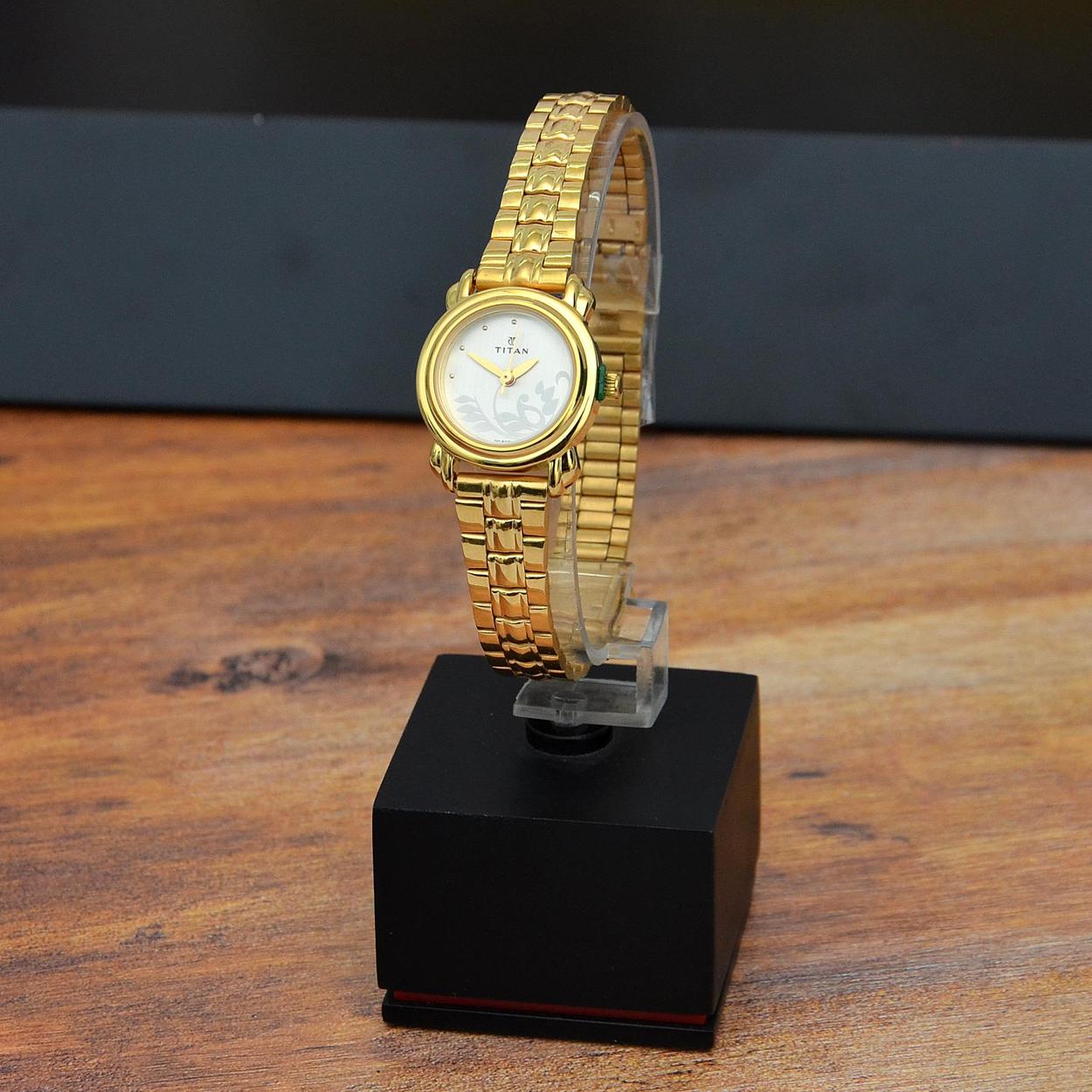 Watches for Women as Gifts to India