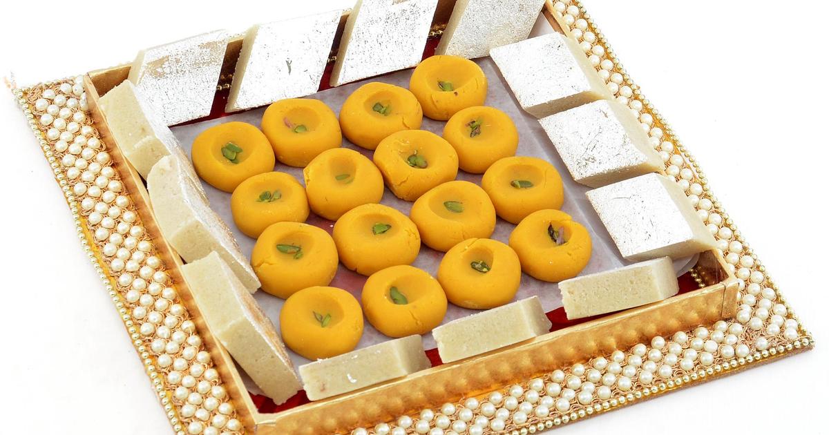 Tray of Barfi and Peda | Exclusive Thalis