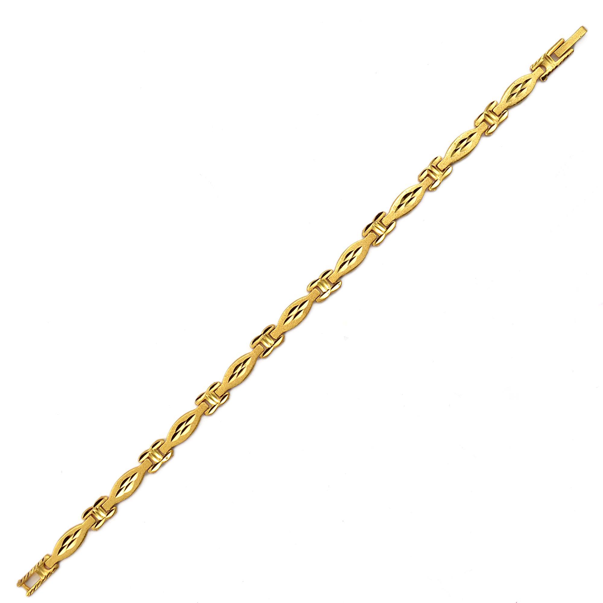 Very Sleek City Gold Wrist Chain, Jewellery