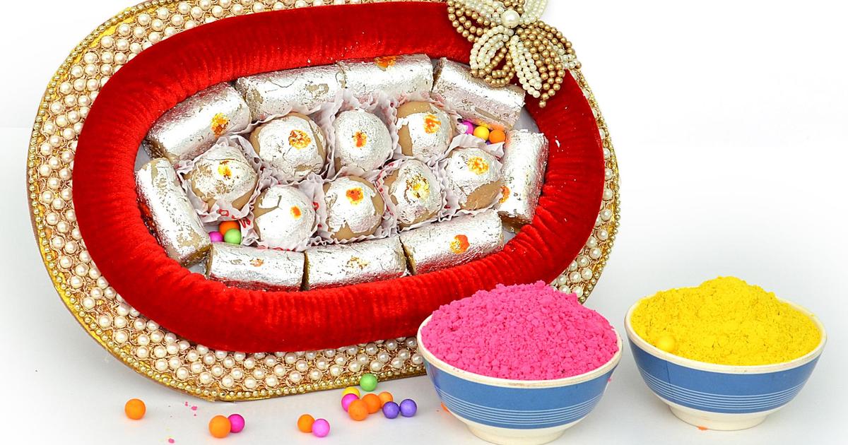 Sweet Thali With Gulal | Holi Gifts