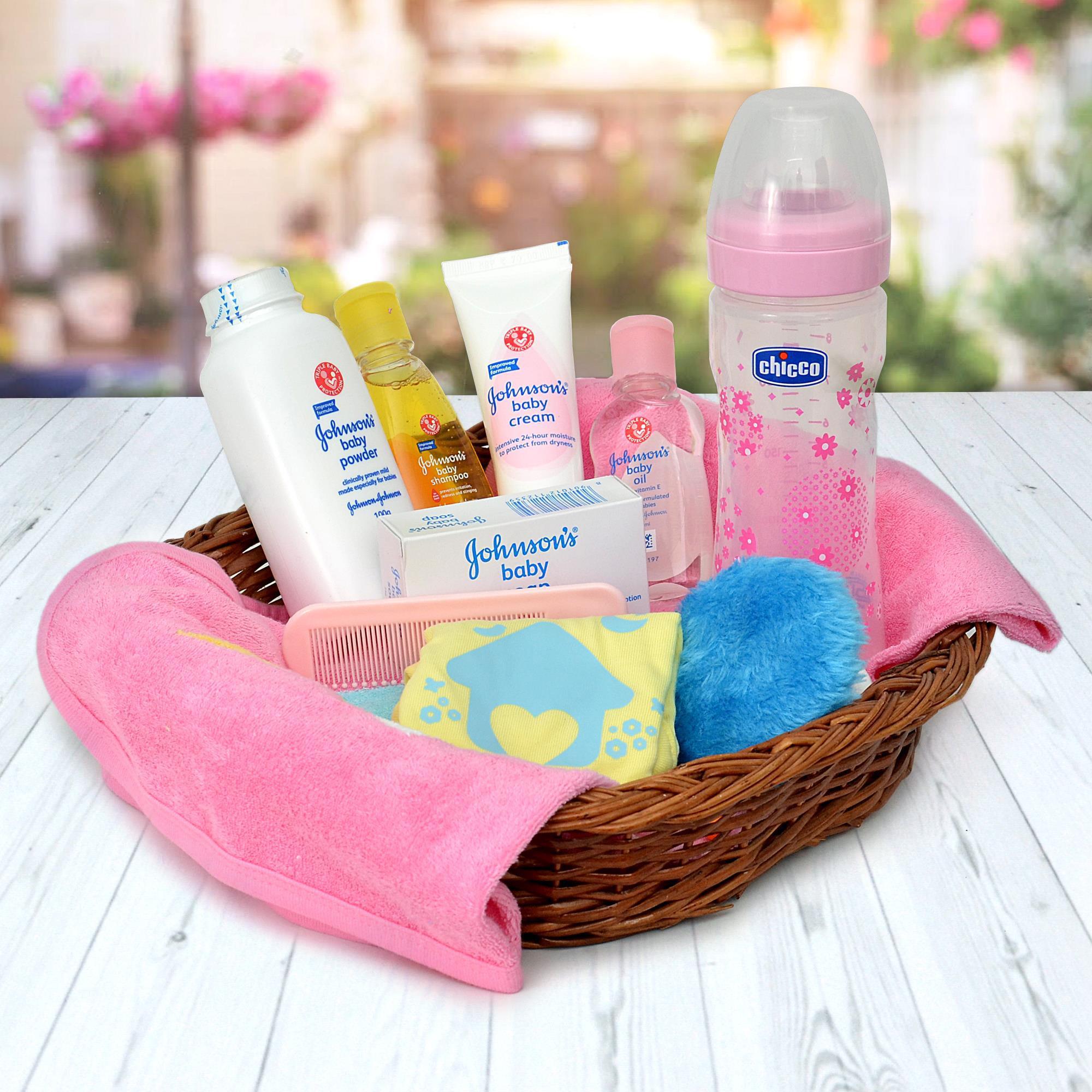 Johnsons Baby Gift Set in Pink, Gifts for Infants