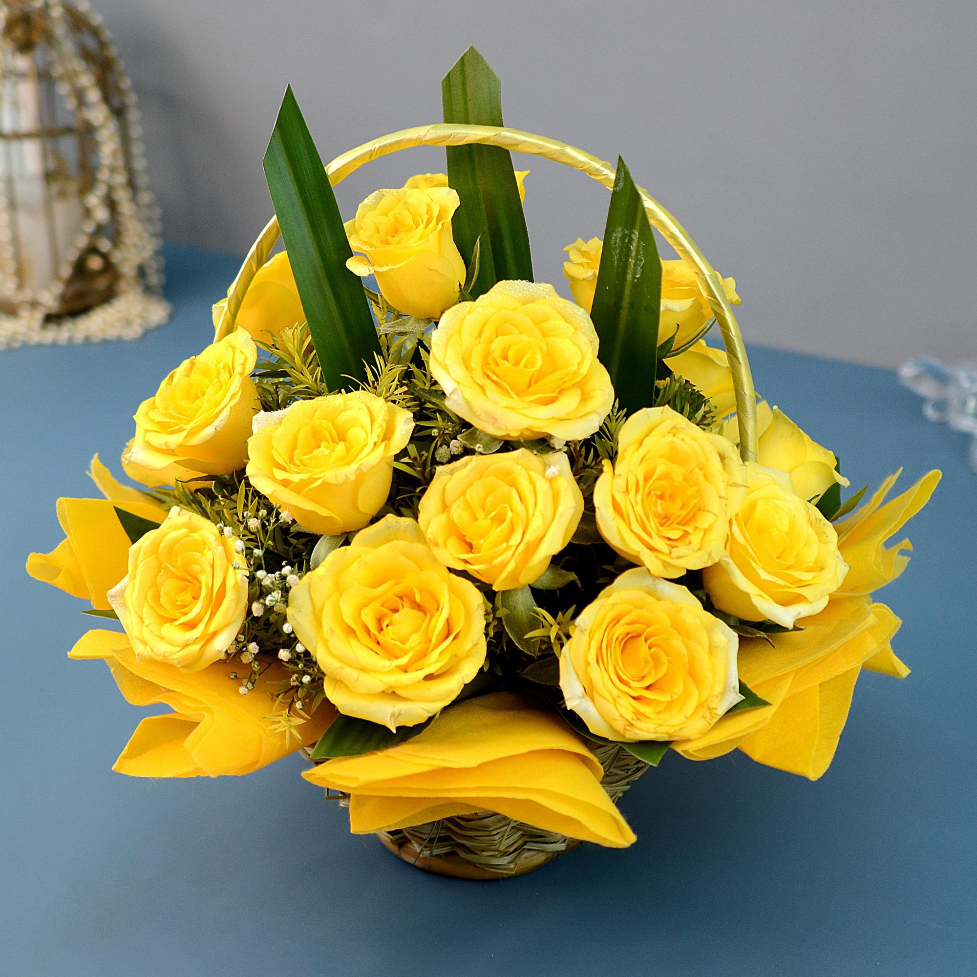 24 Yellow Roses Basket, Exquisite Roses