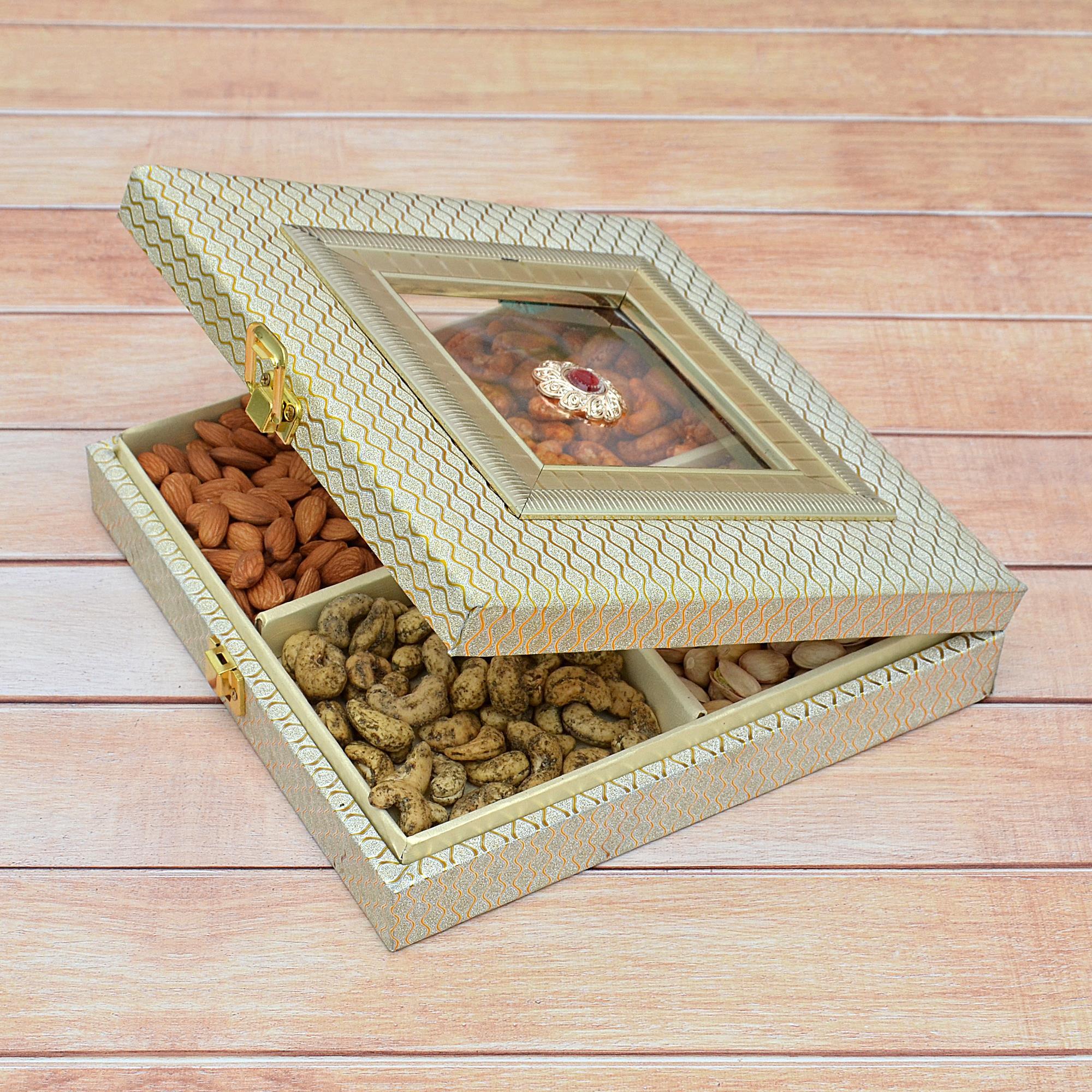 Almond, Pista, Chilli & Green Kaju Box | Gift Baskets