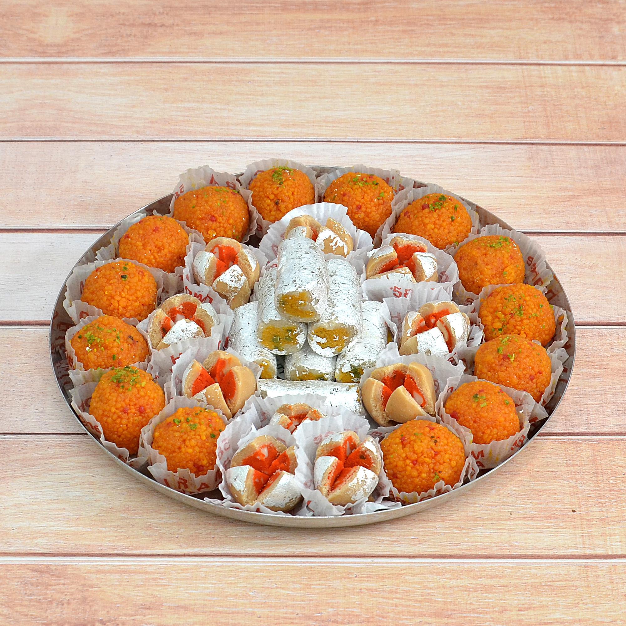 Motichur laddu, Kaju Roll, Mawa Phool Thali | Exclusive Thalis