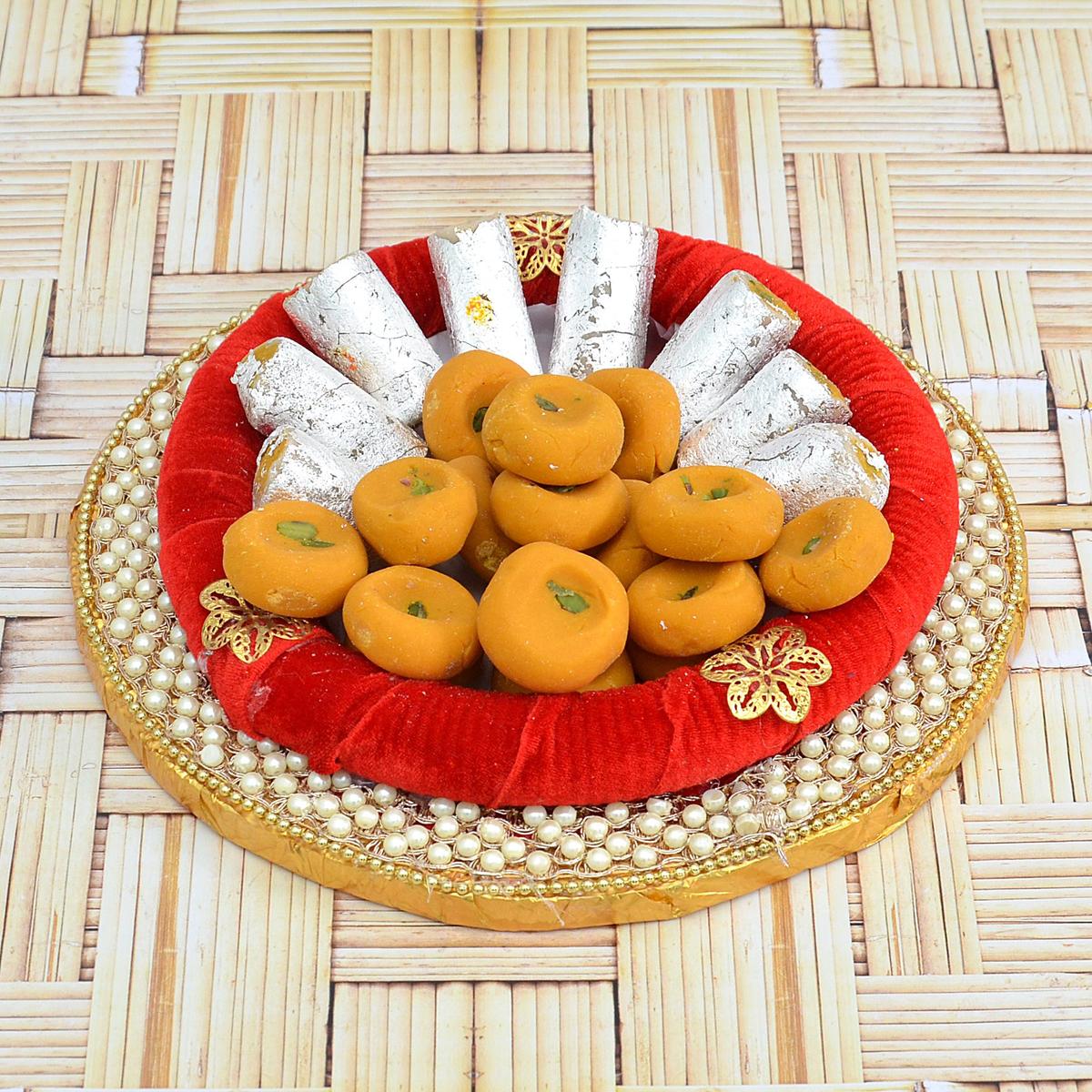 Kaju Roll & Peda Thali, Sweets for Same Day Delivery
