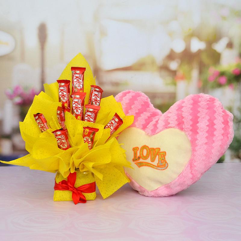 Kit Kat Bouquet with Love Soft Toy | Gift Baskets