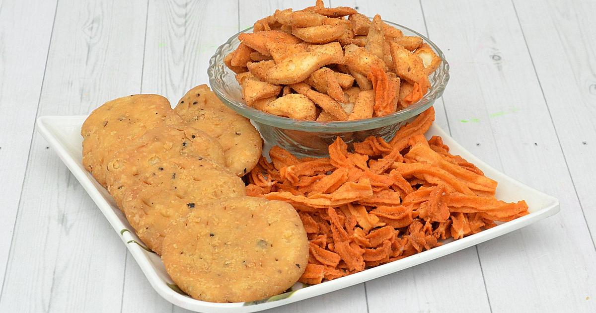 Namkeen, Mathri & Soya Stick | Gift Baskets