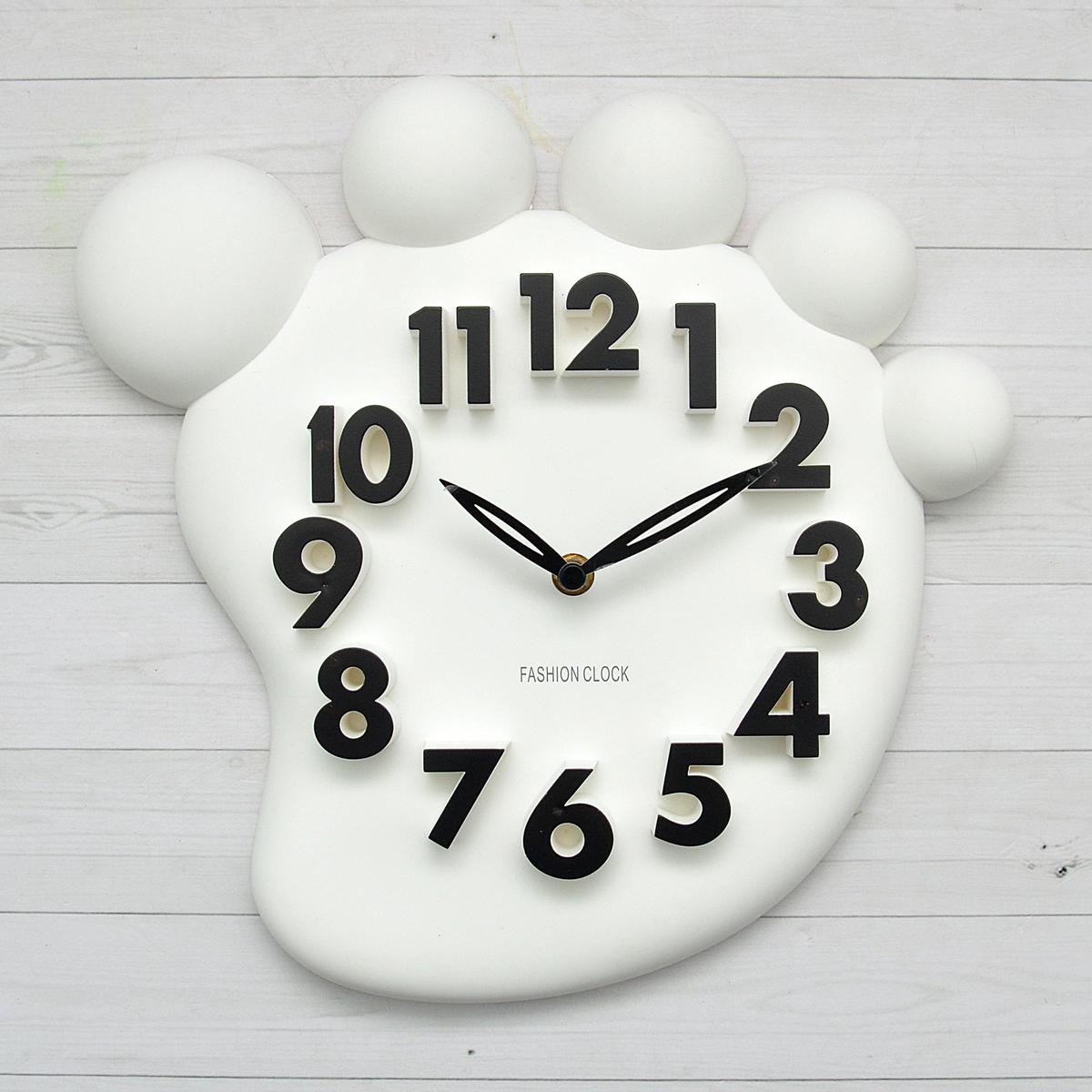 Footprint Creative Clock | Clocks