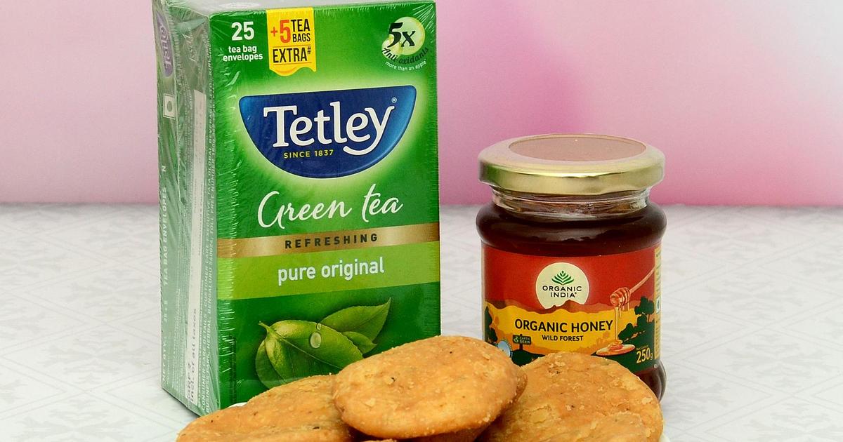 Testy Mathri with Tea & Honey, Gifts for Karwa Chauth