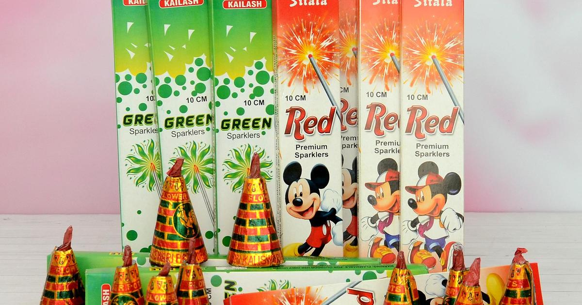Sparklers with Flower Pots | Exclusive Diwali Hampers