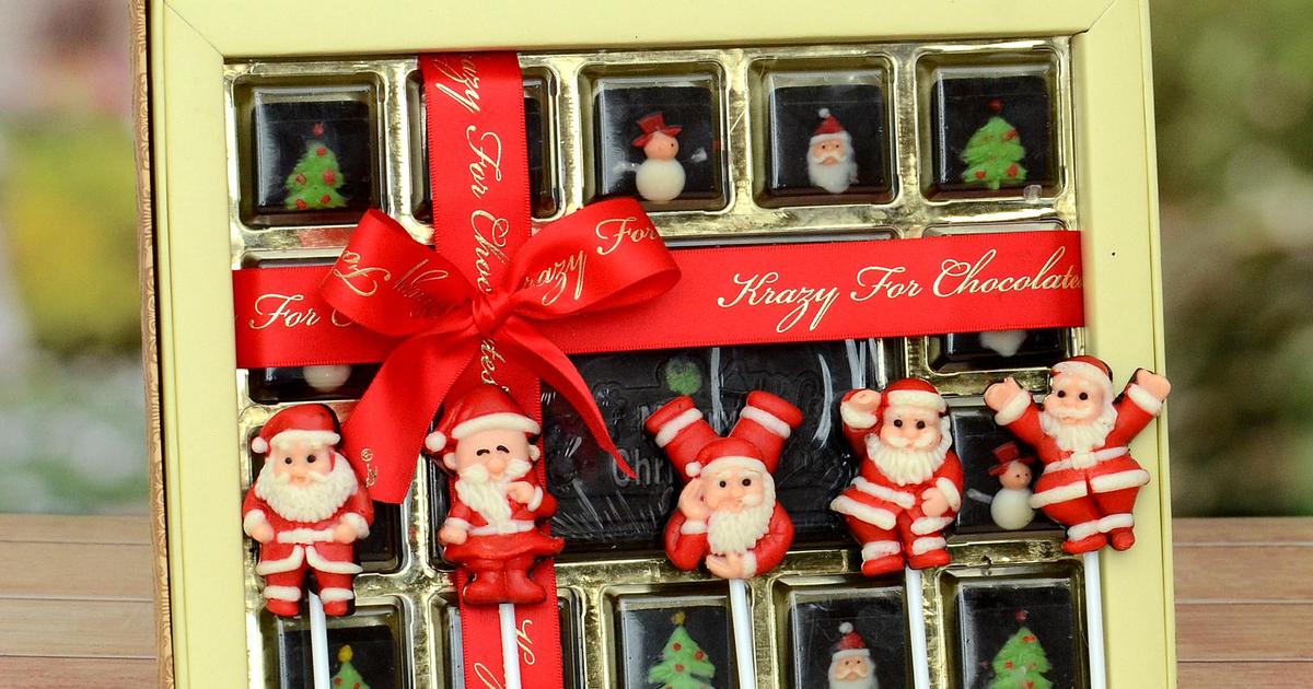 Handmade Chocolate, Santa Lollipop | Christmas Chocolates