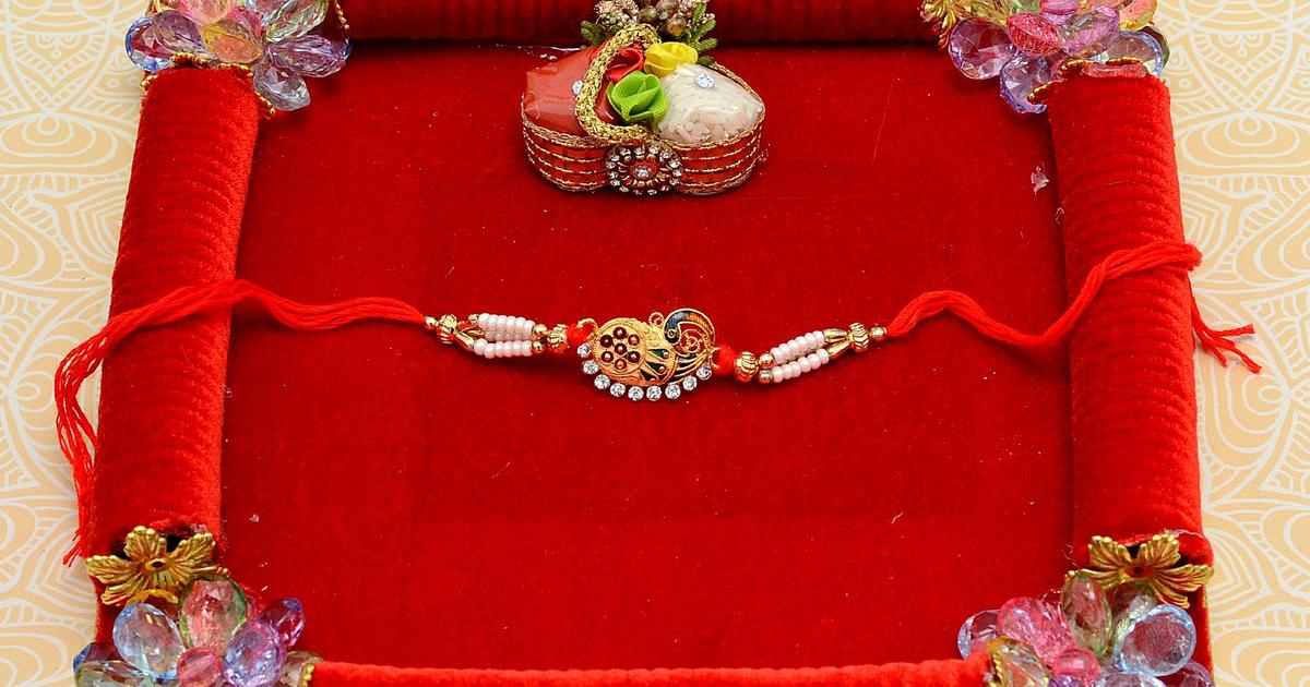 Peacock Moti Rakhi on Square Thali, | Rakhi Thali