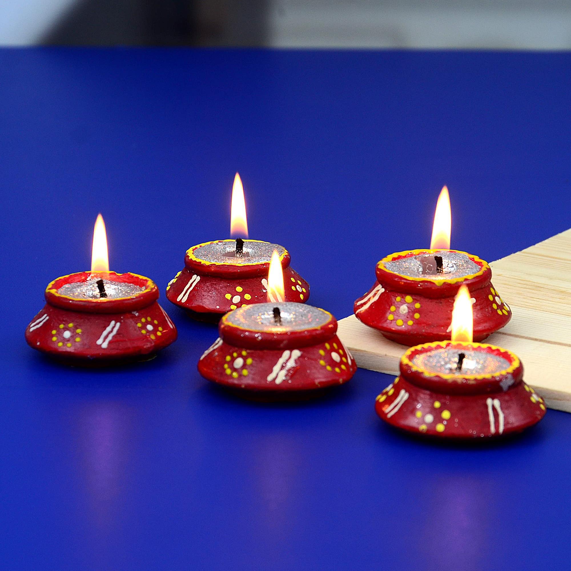 Traditional Earthen Diyas | Diwali Diyas