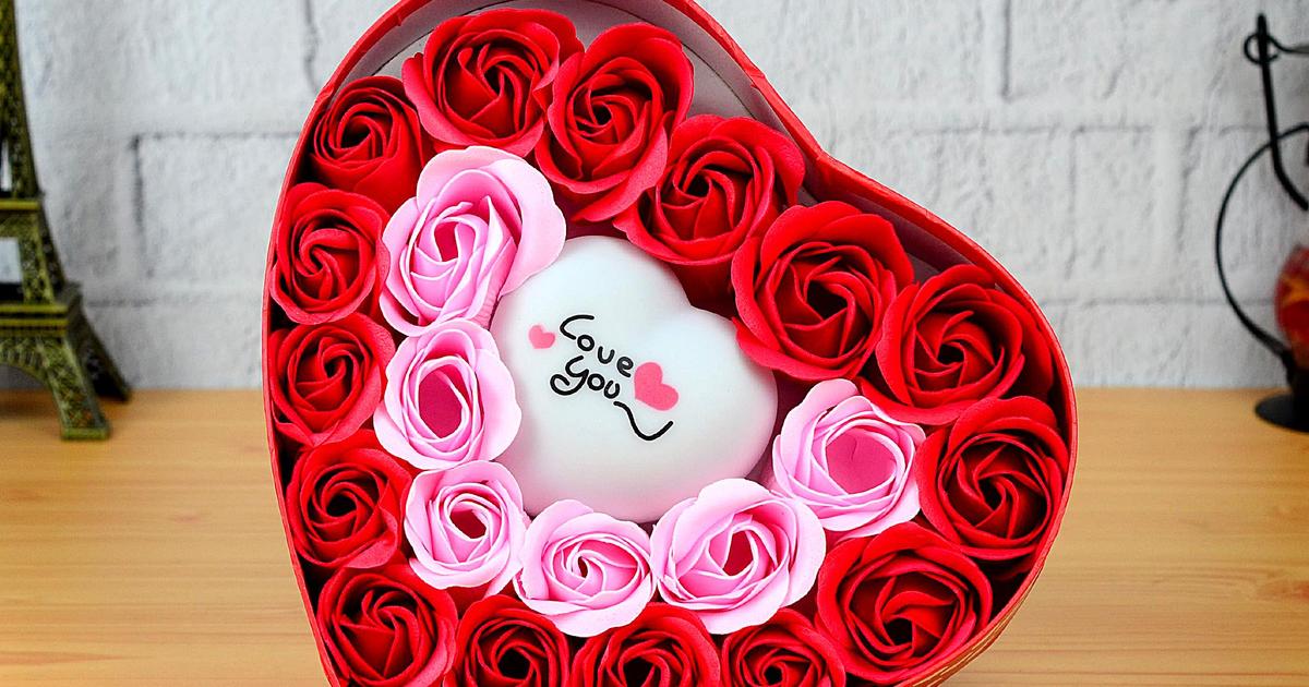 Adorable LED Heart Shaped Roses Box | Artificial Flowers