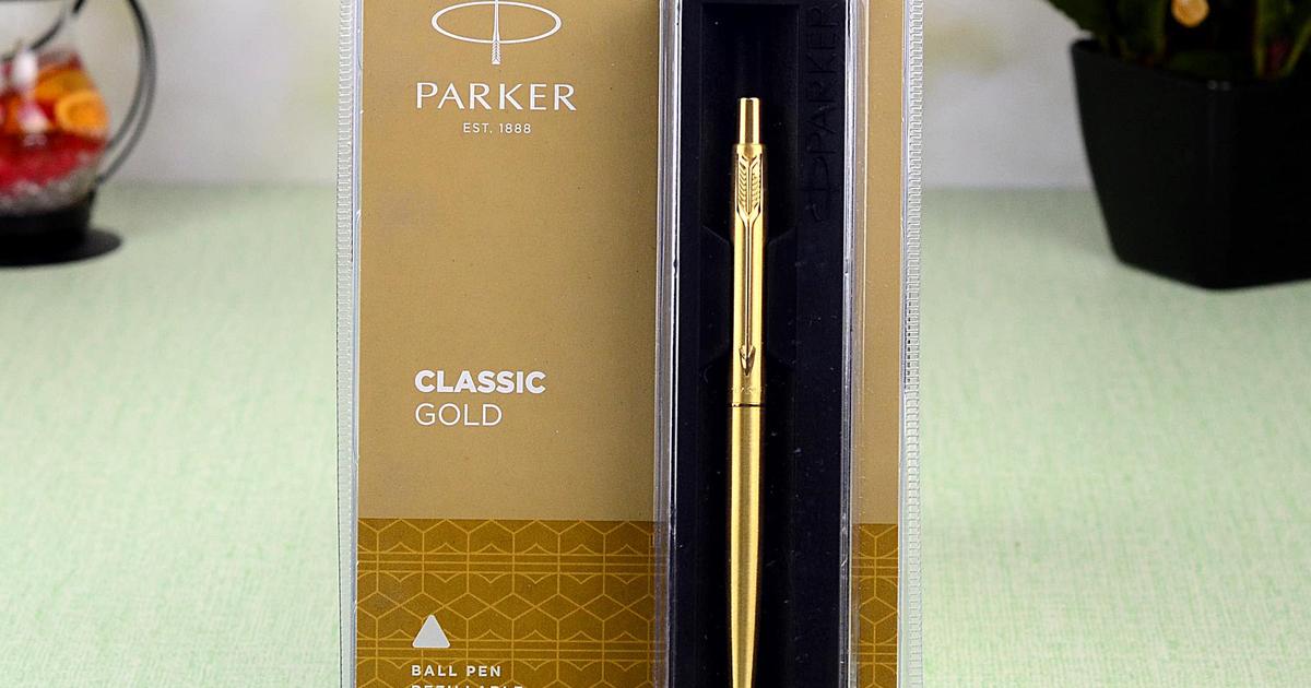 Parker Classic Gold Ball Pen, Pens & Stationery