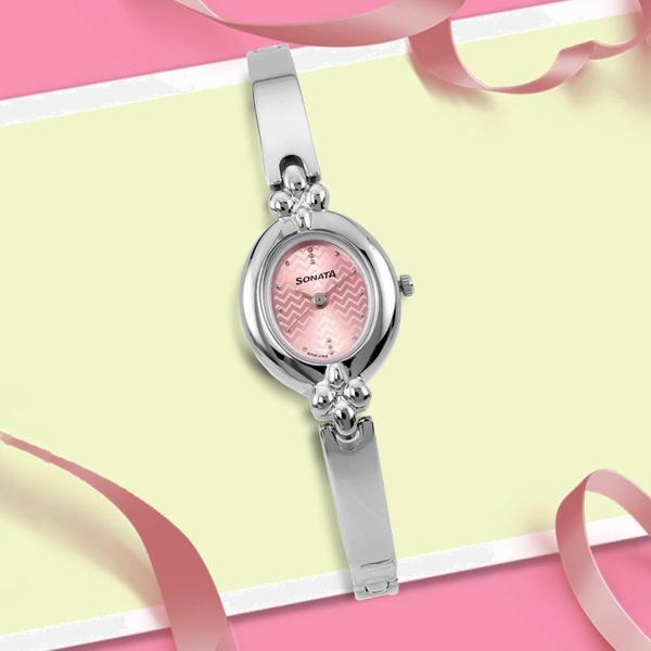 Send Watches as Gifts to India. All Leading Brands