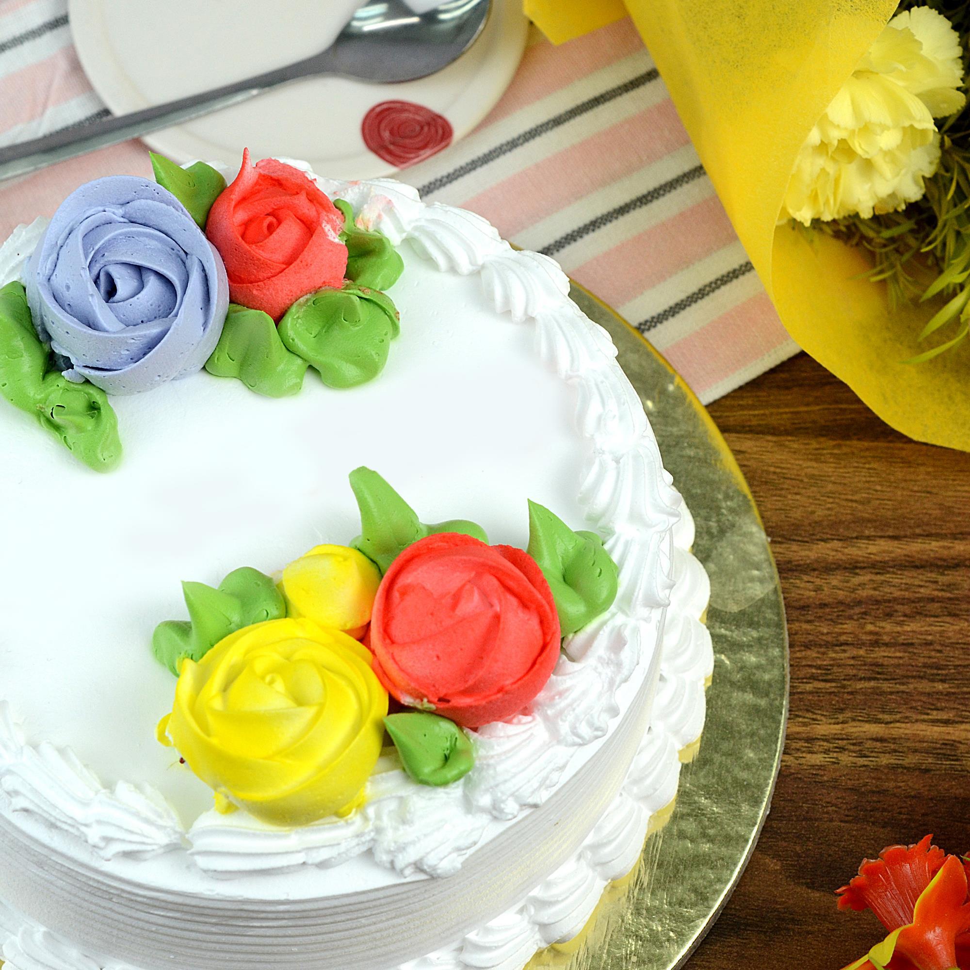 White Vanilla Cake | Cakes