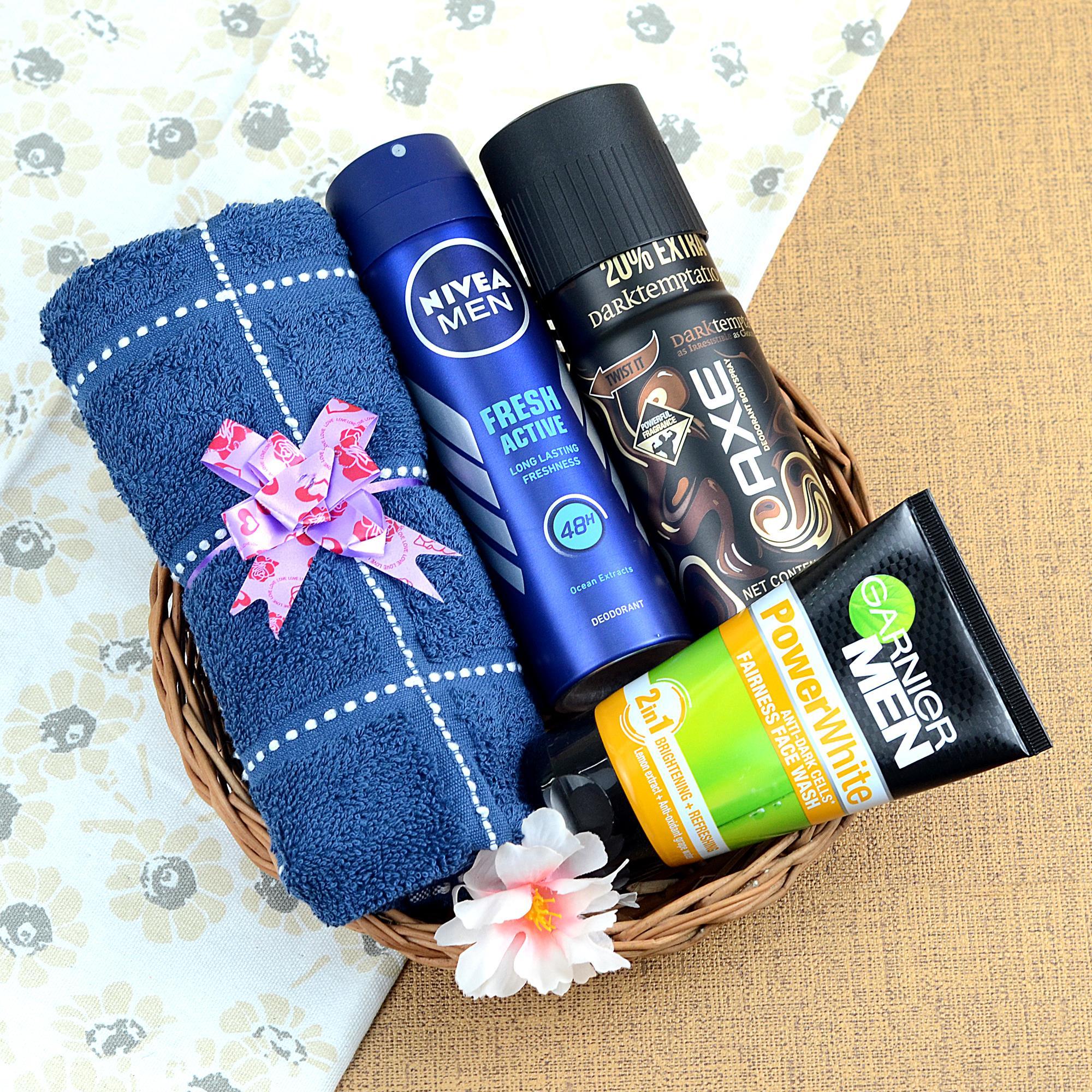 Essentials Gift Kit For Men | Personal Care Gifts