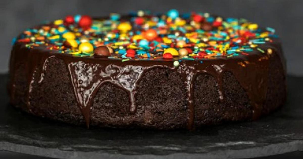 El Amor Choco Gems Cake 1 Kg | EL Amor Patisserie