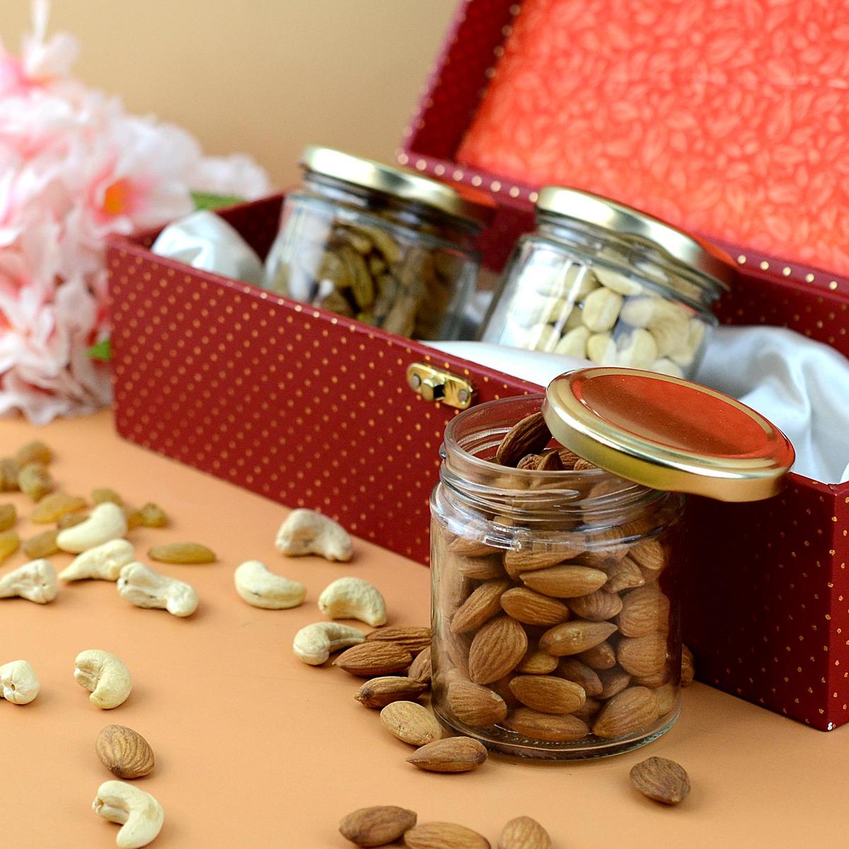 Dry Fruits Delight Box , Dry Fruits Hampers