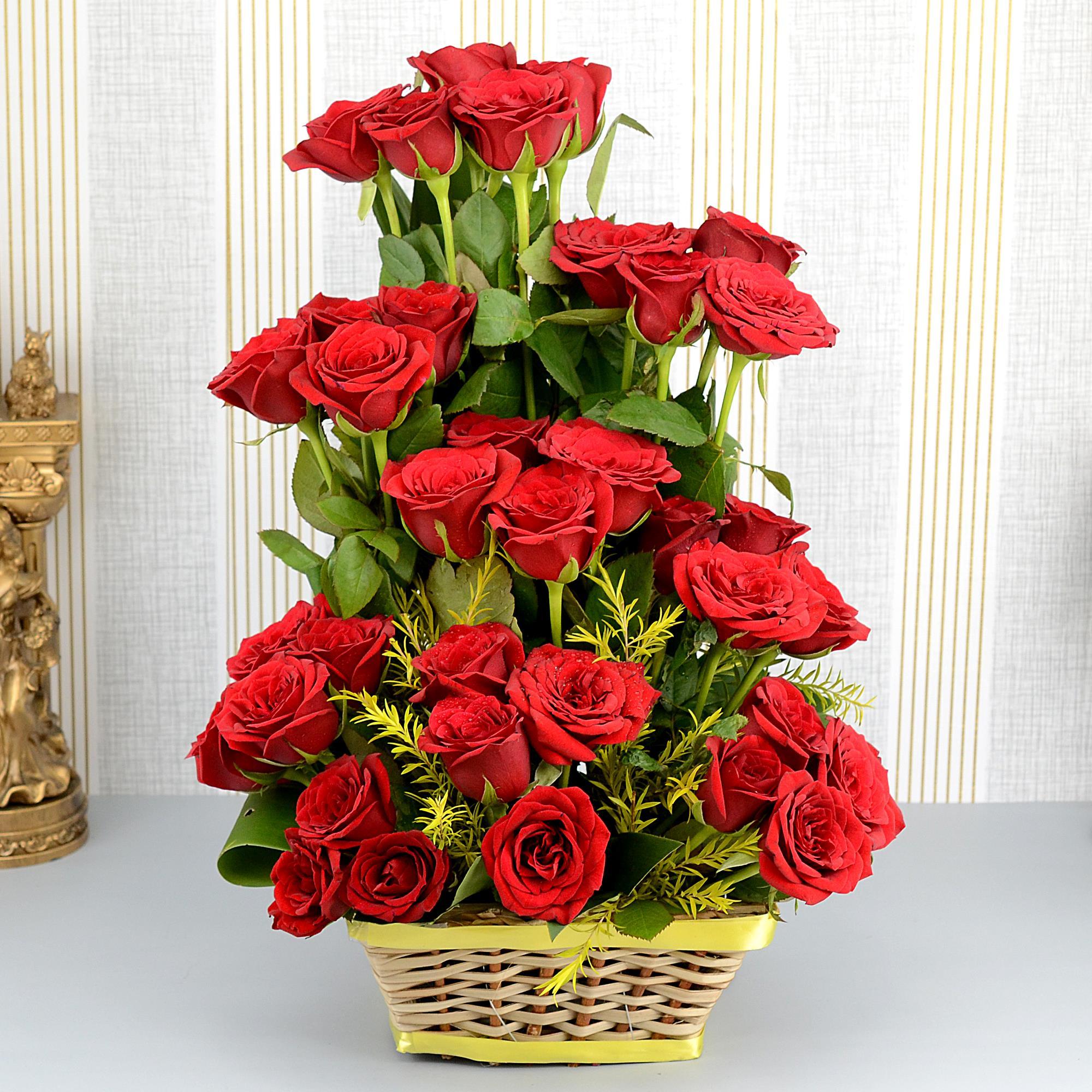 Dreamy Red Roses Basket | Roses to India