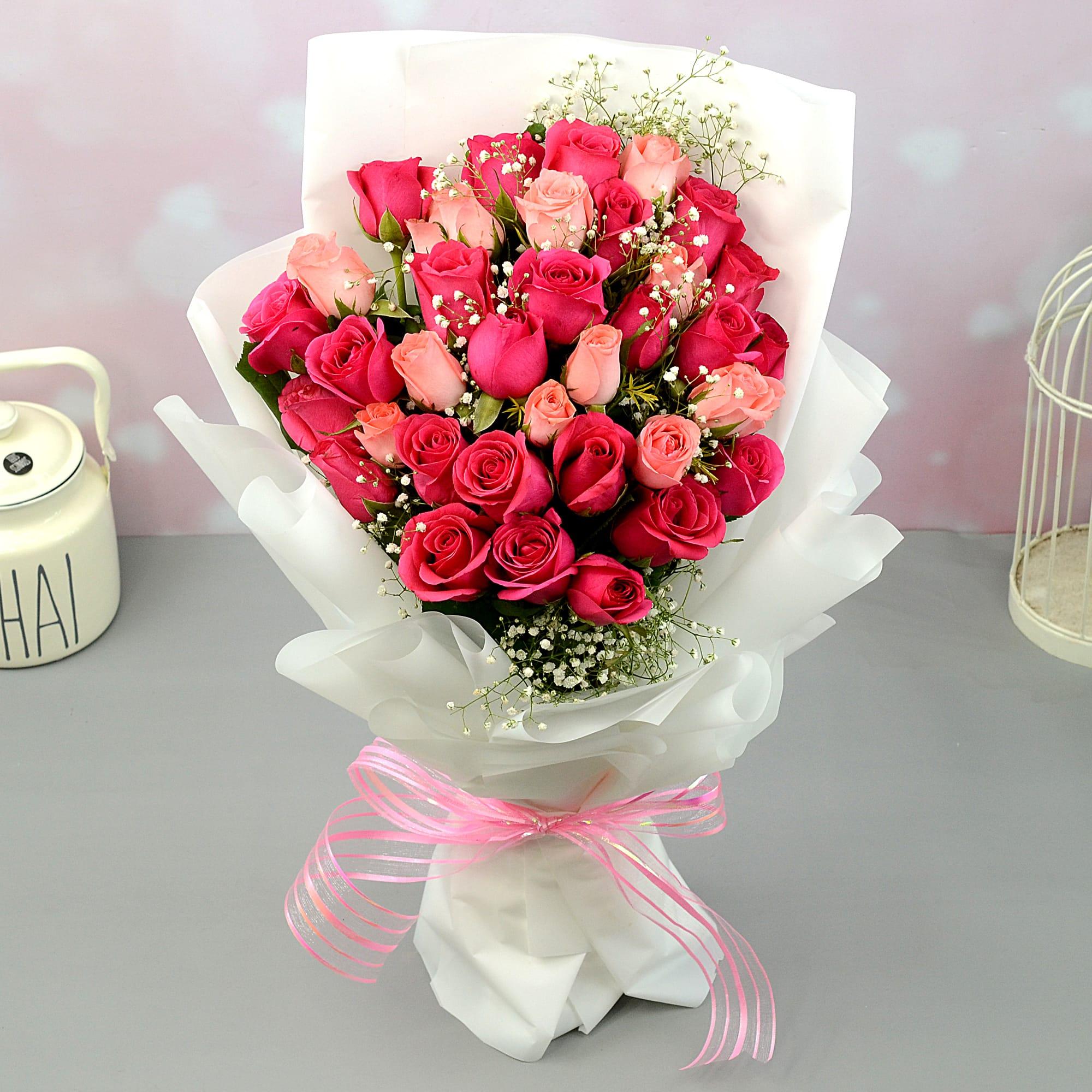 Pretty Pink Bouquet | Roses to India