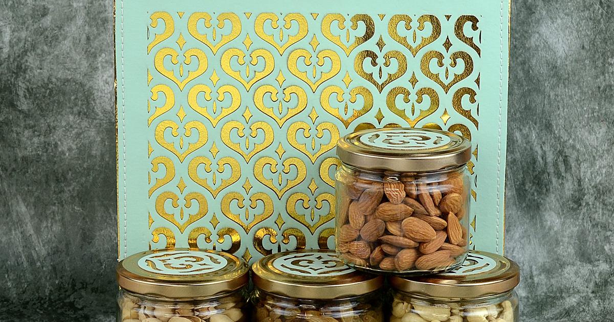 Classic Dry Fruits Hamper, Dry Fruits Hampers