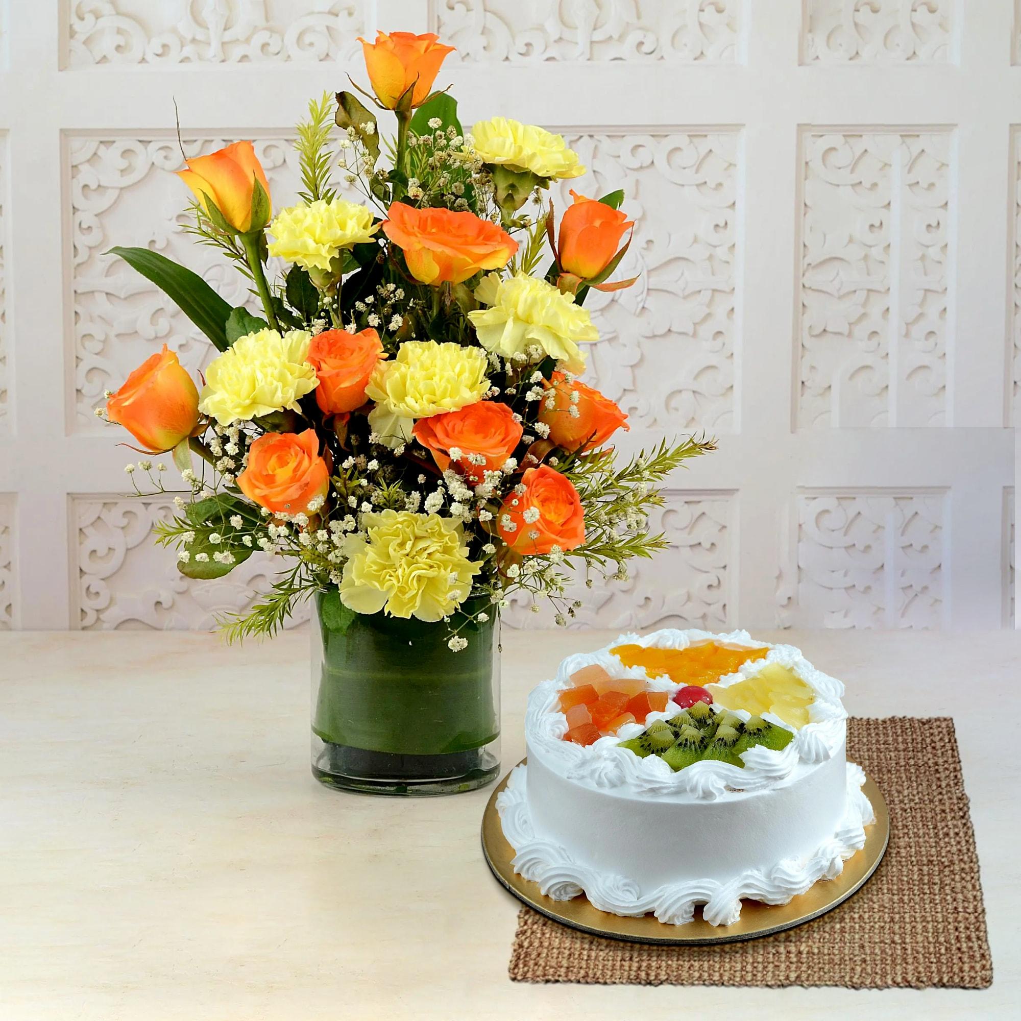 Flowers with Mixed Fruit Cake | Flowers, Cakes