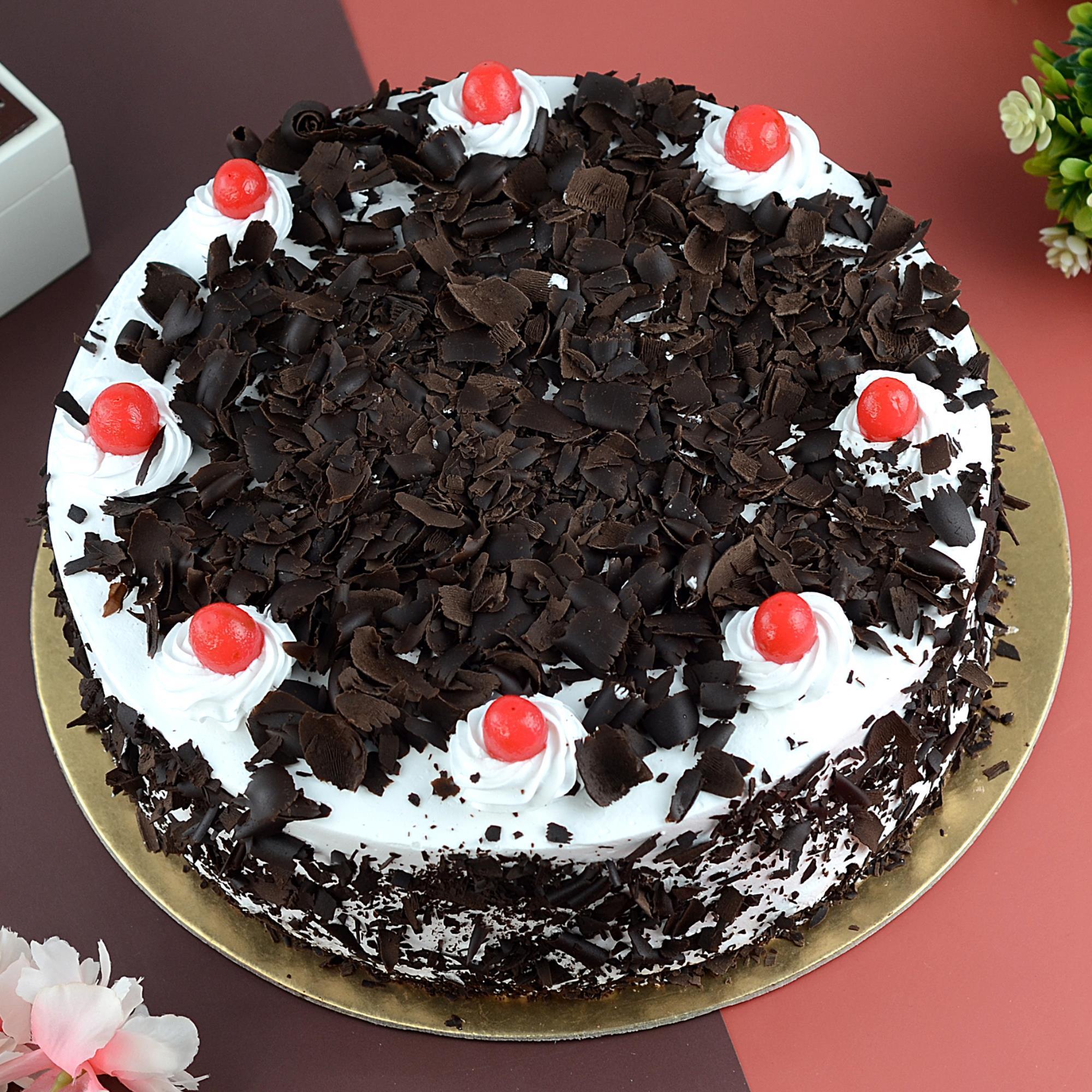 Black Forest Cake 1 Kg - GCS | Gopal Cake Shop