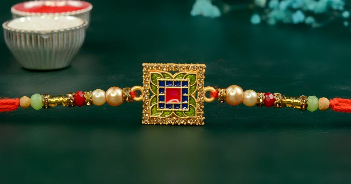 Four Corners Square Rakhi | Designer Rakhi